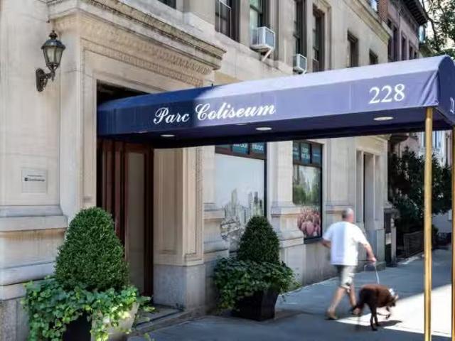 1 Bedroom at 228 West 71st Street for $4,696 by Equity Residen.