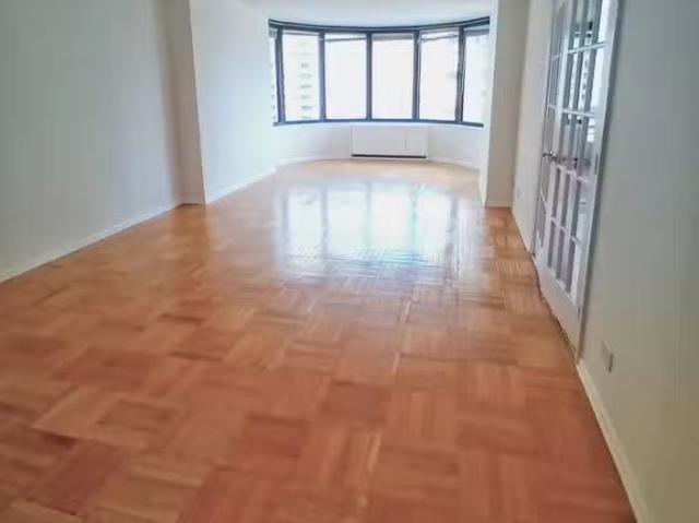 1 Bedroom at 330 East 38th Street for $4,100 by Crystal Green