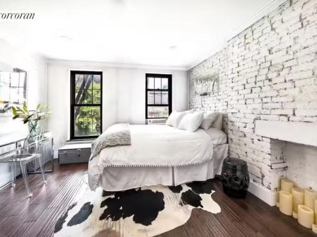 1 Bedroom at 84 Horatio St for $4,650 by Meredyth Kenney