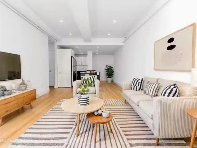 1 Bedroom at 96 Steuben Street for $3,992 by Christine Guillen