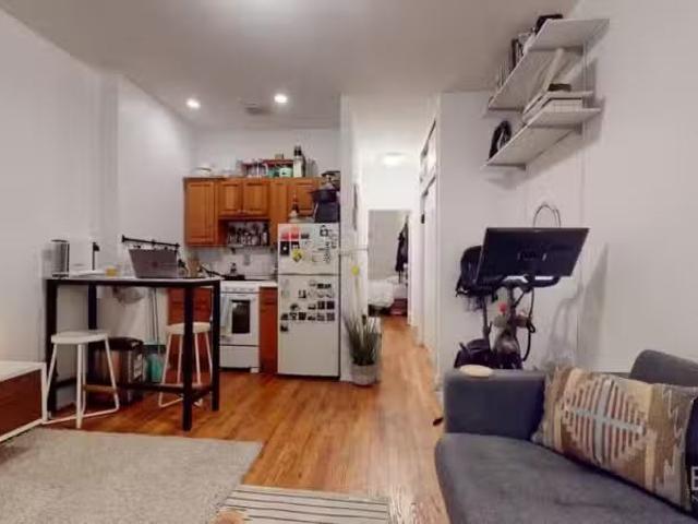1 Bedroom at King Street for $4,000 by George Armston