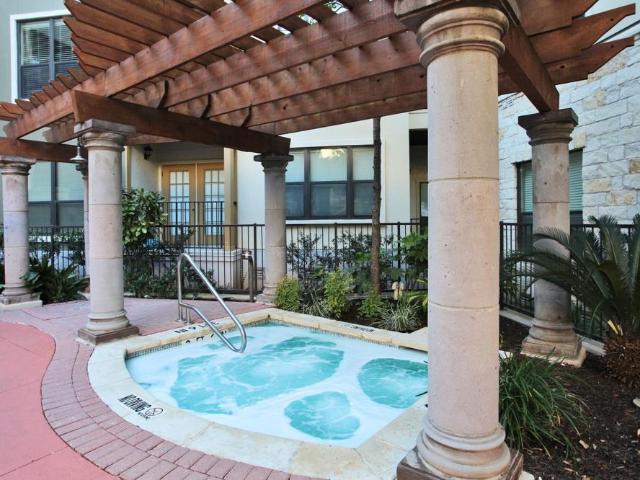 1 bedroom, Austin TX 78701 61091242