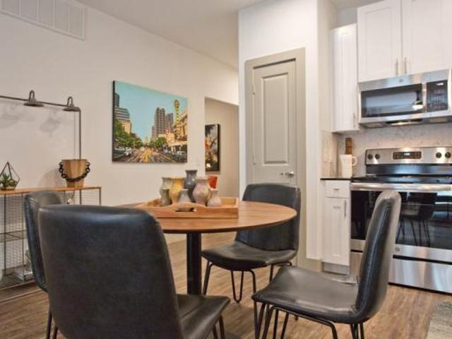 1 bedroom, Austin TX 78702 LS77111884