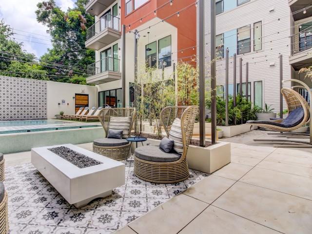 1 bedroom, Austin TX 78702 56091338