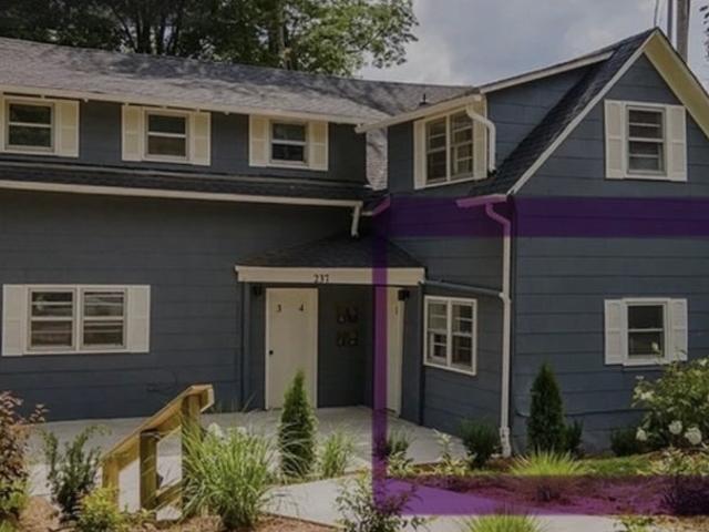 1 bedroom available asap right off King st Boone