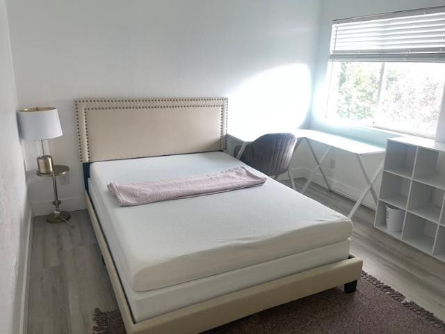 1 Bedroom Available for Rent