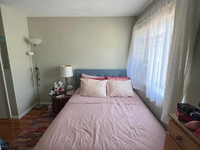 1 Bedroom available in Brighton! $1200