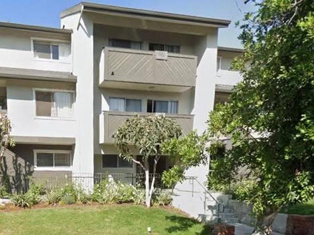 1 Bedroom Available in 4 Bed Apt