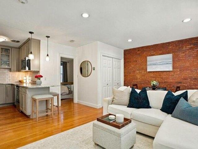1 bedroom, Boston MA 02109 104296887