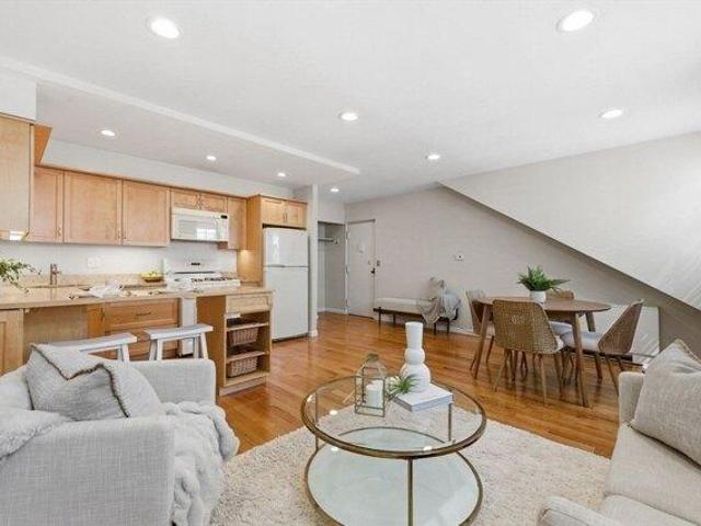 1 bedroom, Boston MA 02114 102860665