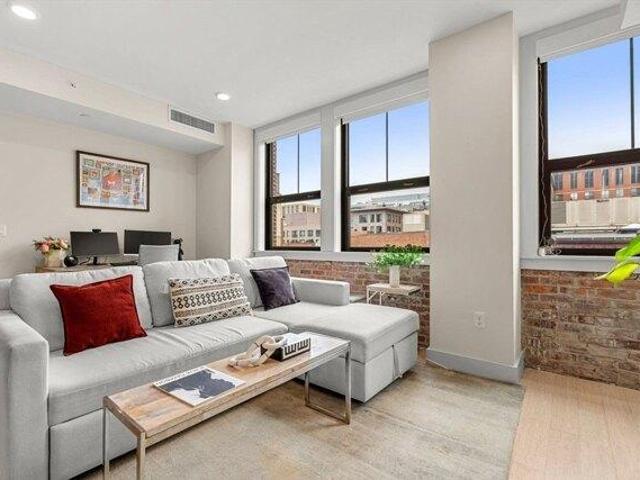 1 bedroom, Boston MA 02114 105205999