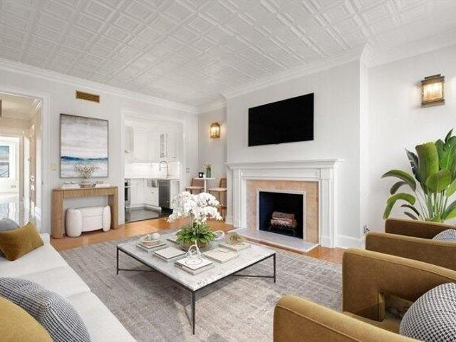1 bedroom, Boston MA 02116 103223647