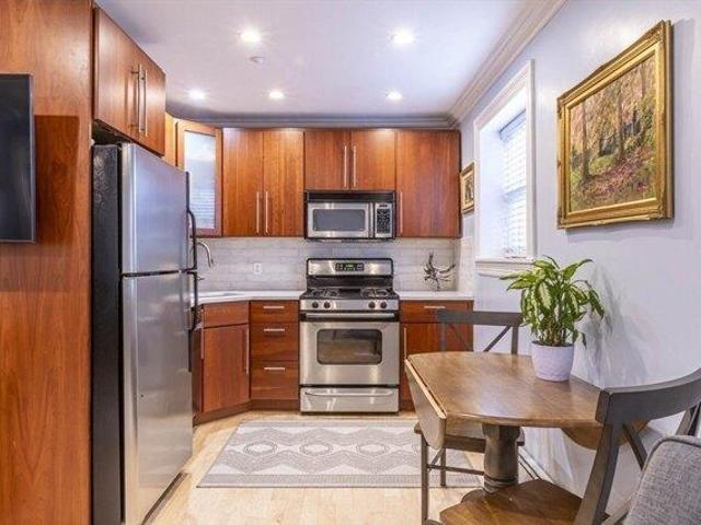1 bedroom, Boston MA 02113 104651113