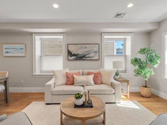 1 bedroom, Boston MA 02127 102443223
