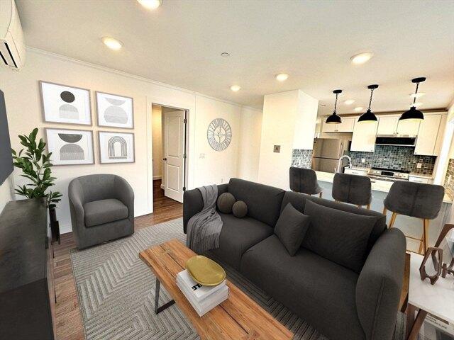 1 bedroom, Boston MA 02128 103222425