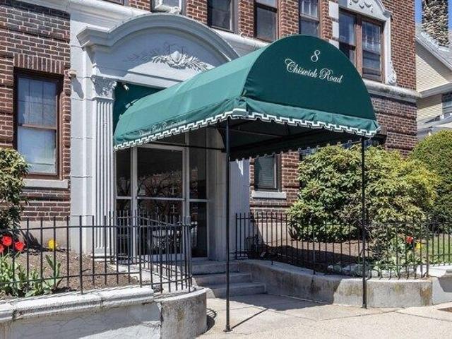 1 bedroom, Boston MA 02135 LS102799082