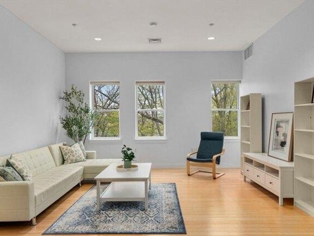 1 bedroom, Boston MA 02135 103967672