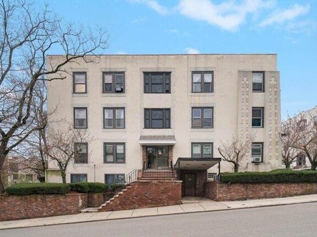 1 bedroom, Boston MA 02135 104376773