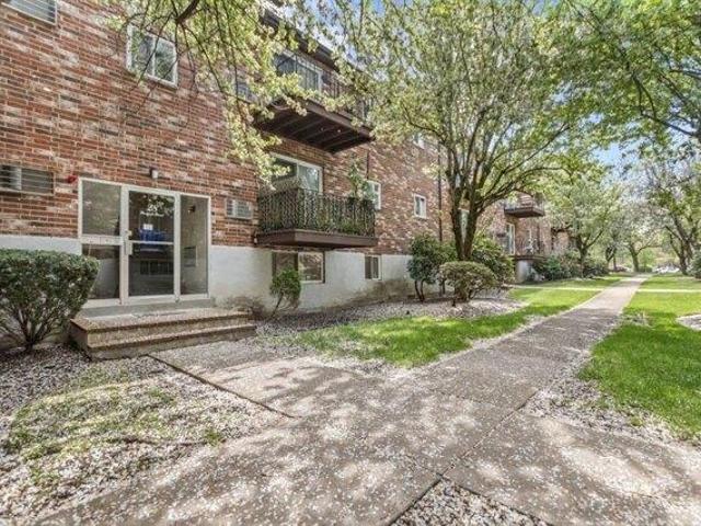 1 bedroom, Boston MA 02467 103102197