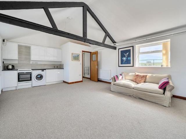1 bedroom barn to rent