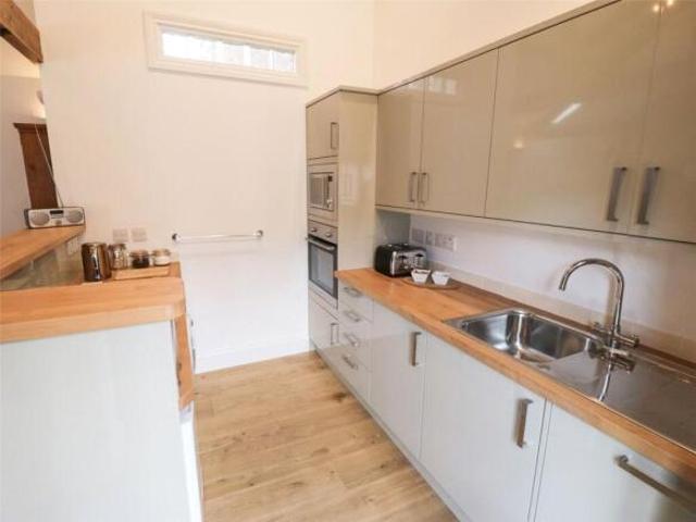 1 bedroom barn conversion for rent in Haxby Road, New Earswick, York, YO32