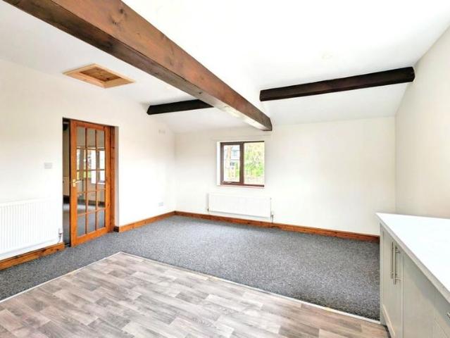 1 bedroom barn conversion to rent
