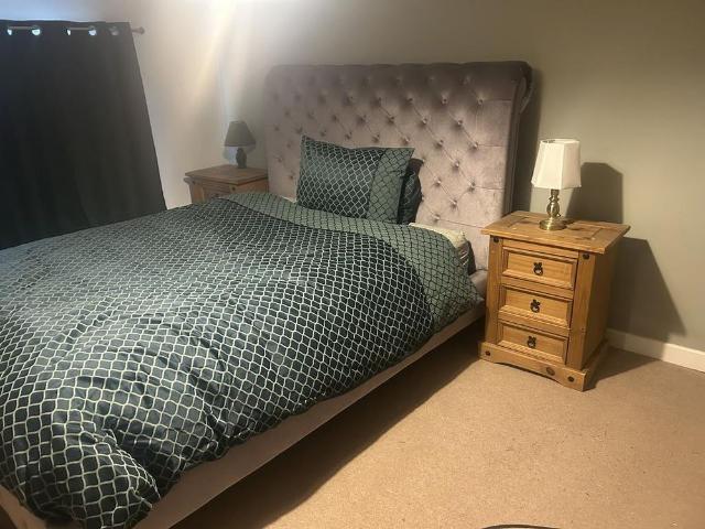 1 bedroom barn conversion to rent