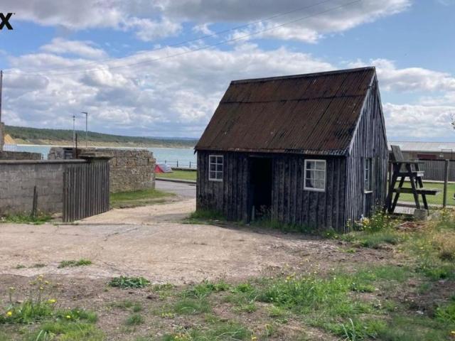 1 bedroom barn for sale