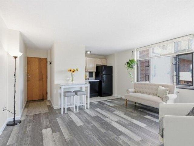 1 bedroom, Belmont MA 02478 104832304