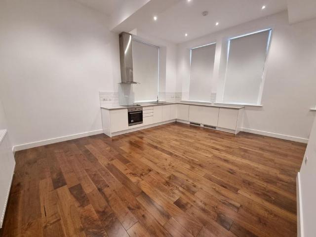 1 bedroom block of apartments to rent