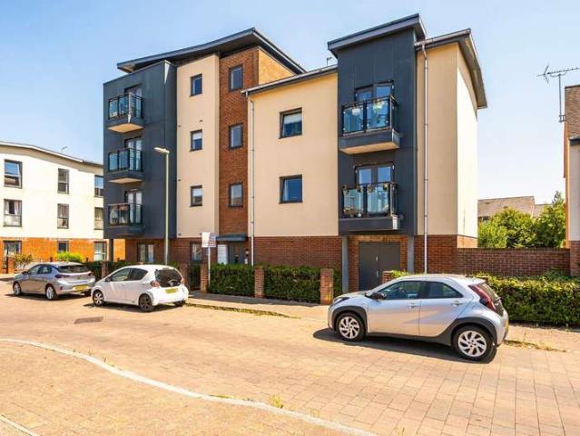 1 Bedroom Block Of Apartments Flat