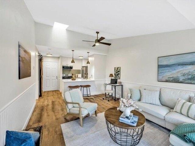1 bedroom, Brewster MA 02631 104606607