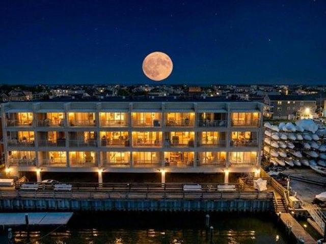 1 bedroom, Brigantine NJ 08203 102281295