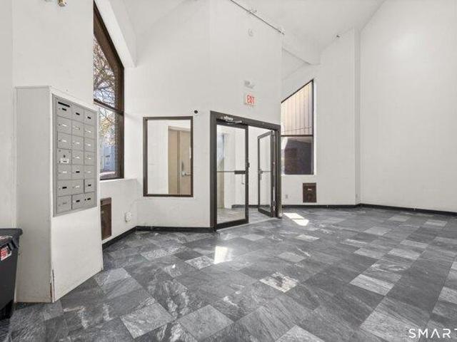 1 bedroom, Bridgeport CT 06610 104410700