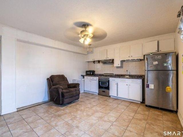 1 bedroom, Bridgeport CT 06610 LS102476052