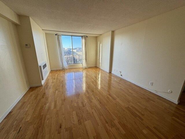 1 bedroom, Brookline MA 02445 102959884