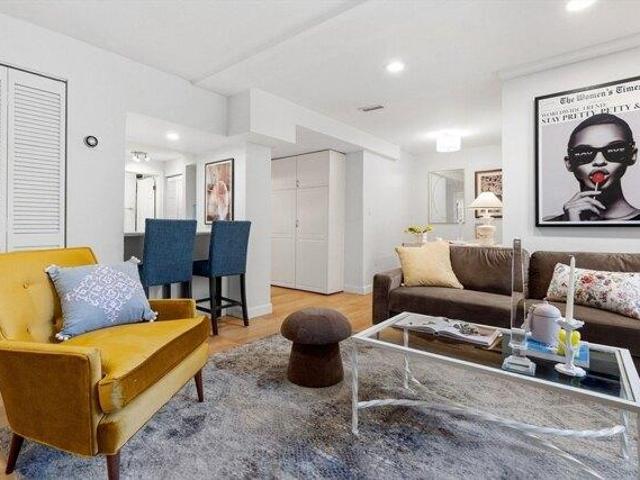 1 bedroom, Brookline MA 02446 103185377