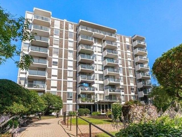 1 bedroom, Brookline MA 02446 104833125
