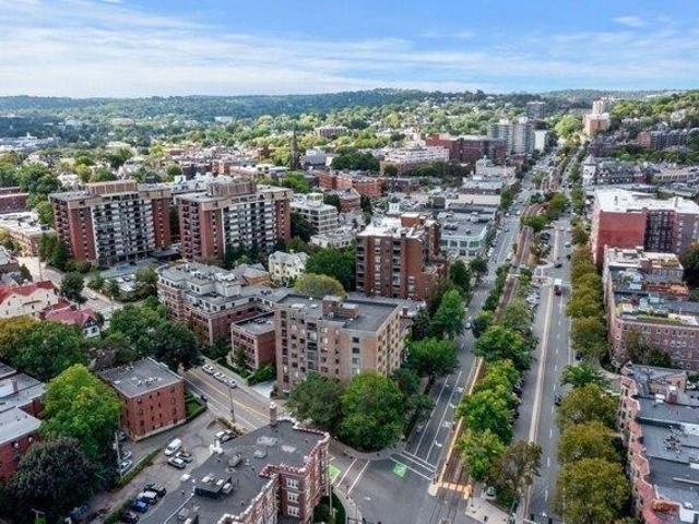 1 bedroom, Brookline MA 02446 105059125