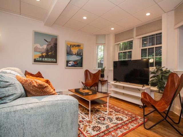1 bedroom, Brookline MA 02446 84314829