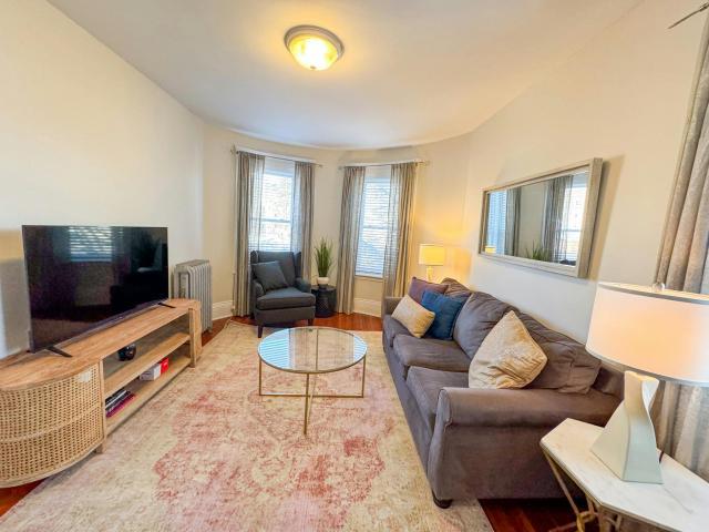 1 bedroom, Brookline Brookline 02446 4580 81769711