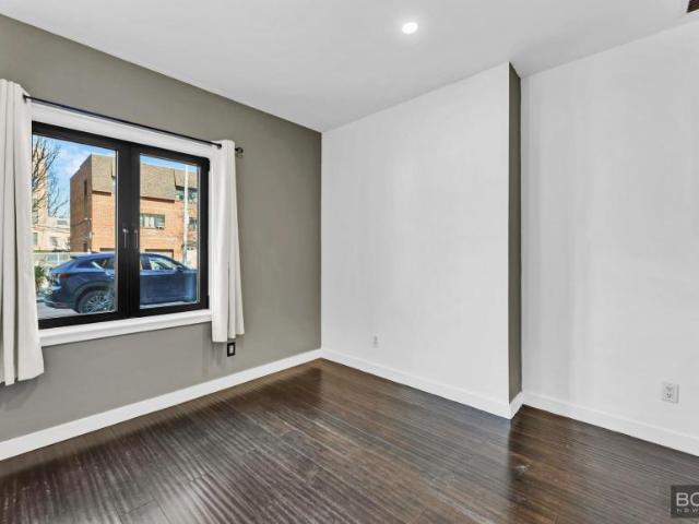 1 bedroom, Brooklyn NY 11222 LS101330872