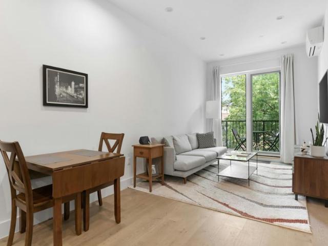 1 bedroom, Brooklyn NY LS102245857