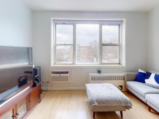 1 bedroom, Bronx NY 10471 LS97960583