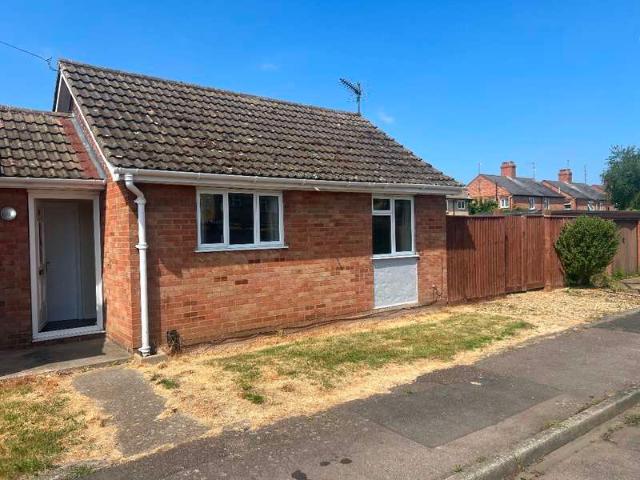 1 Bedroom Bungalow