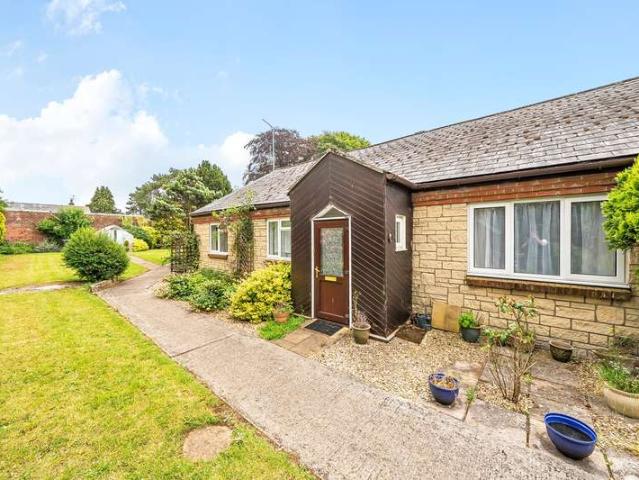 1 Bedroom Bungalow