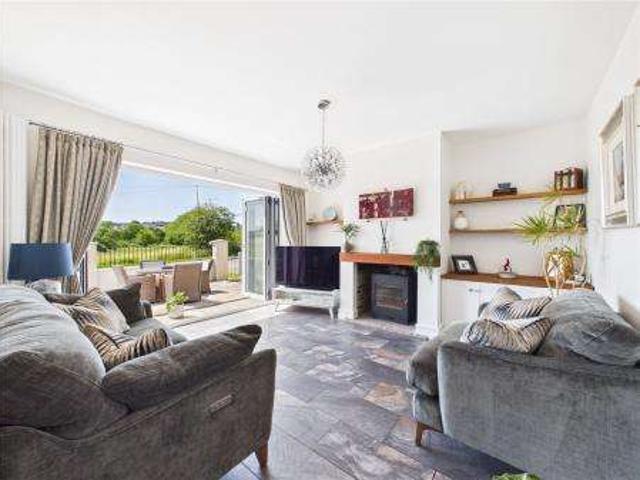 1 Bedroom Bungalow