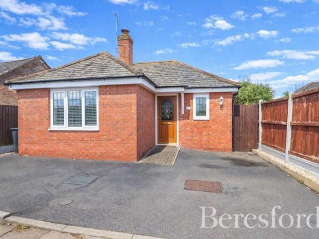 1 Bedroom Bungalow Essex Essex 100854985