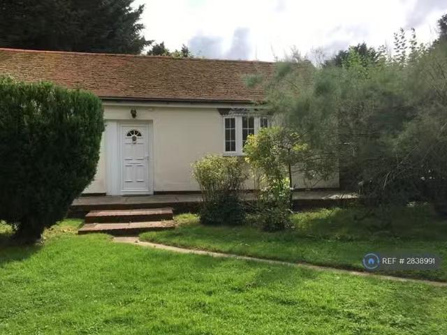 1 bedroom bungalow for rent in Benedict Otes, Chelmsford, CM1