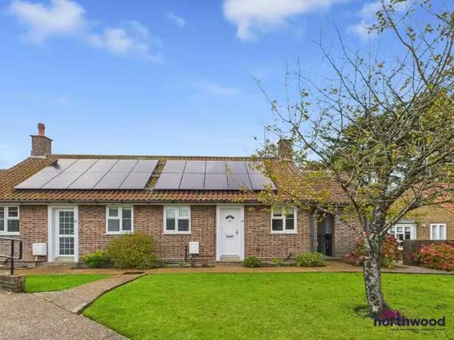 1 bedroom bungalow for rent in Farlaine Road, Willingdon, East.